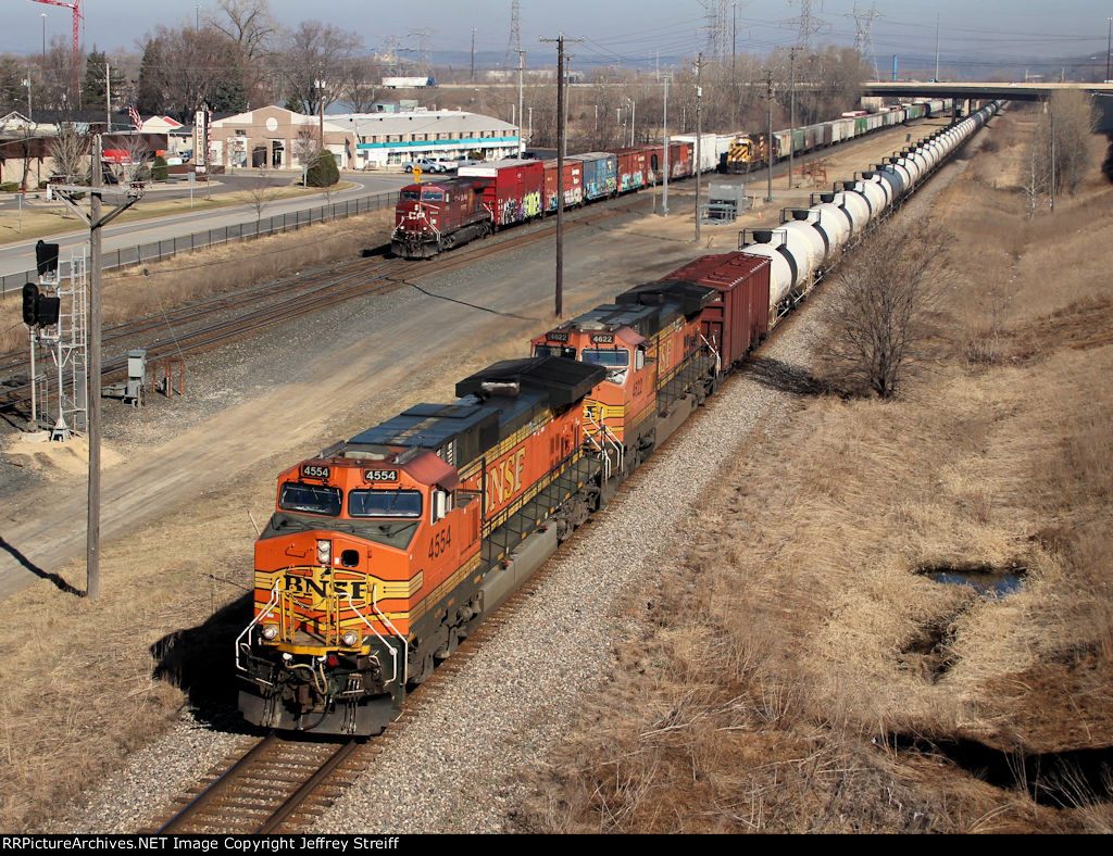 BNSF 4554
